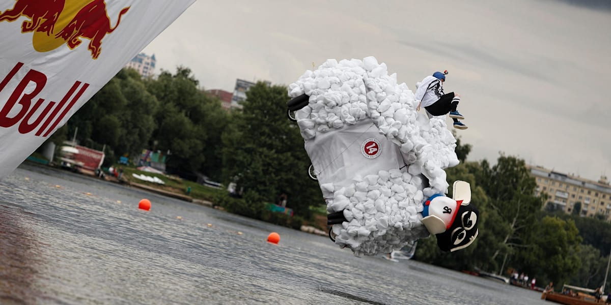 Photostory: Red Bull Flugtag Russia 2013