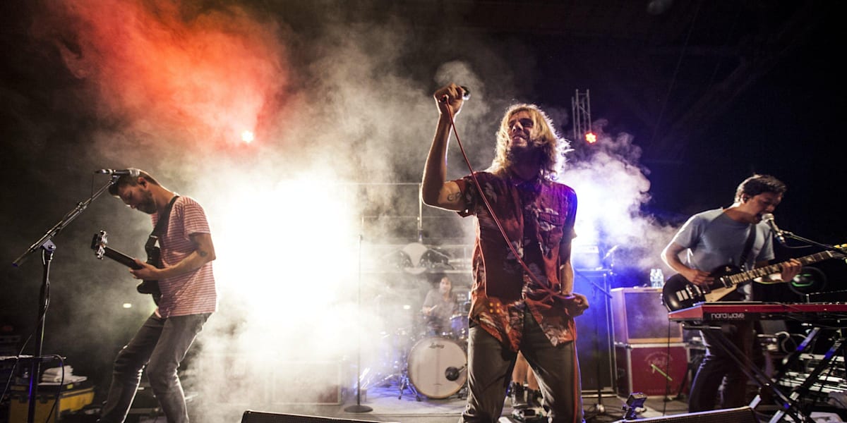 AWOLNATION: Sail - live