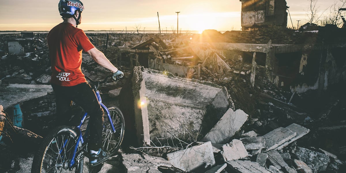 Danny MacAskill Epecuén photos
