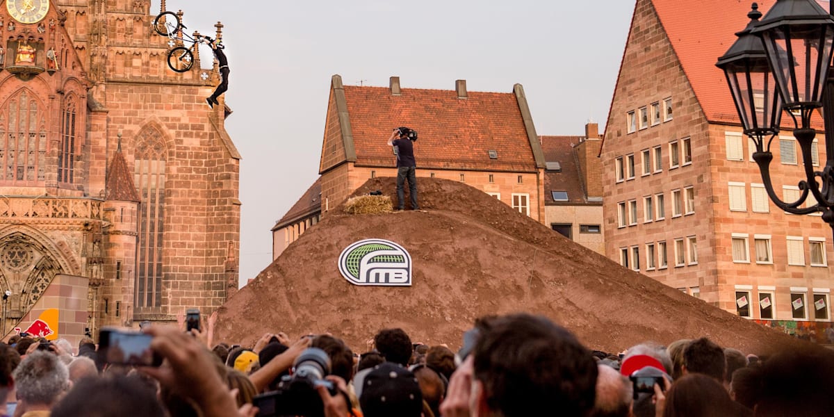 Red Bull District Ride 2014: Best Trick Clip