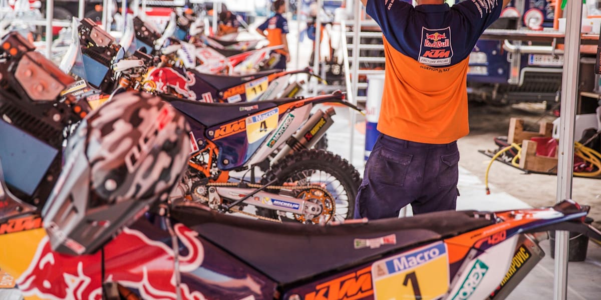 Dakar 2015 behind the scenes with the KTM Factory Team