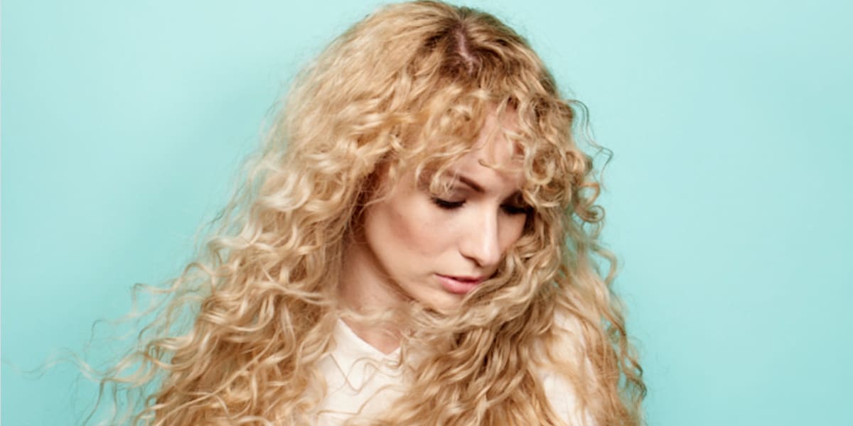 Emmi premieres You Said You Loved Me music video