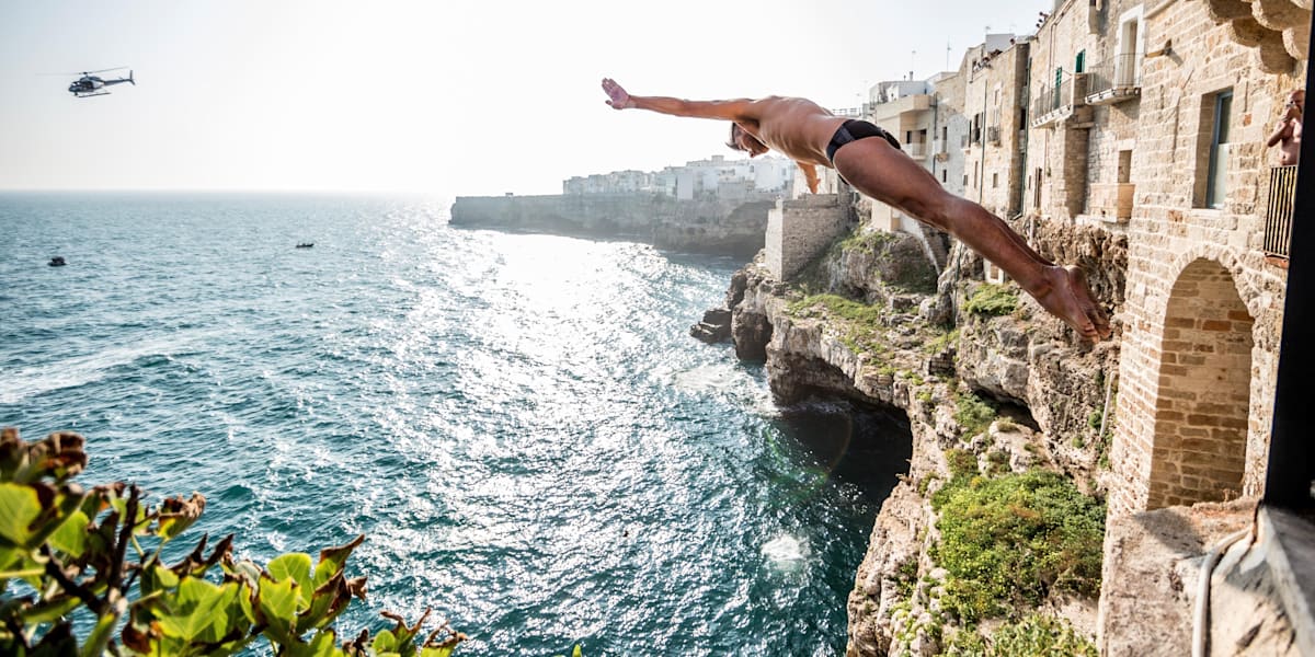 Shooting cliff diving also requires coordination