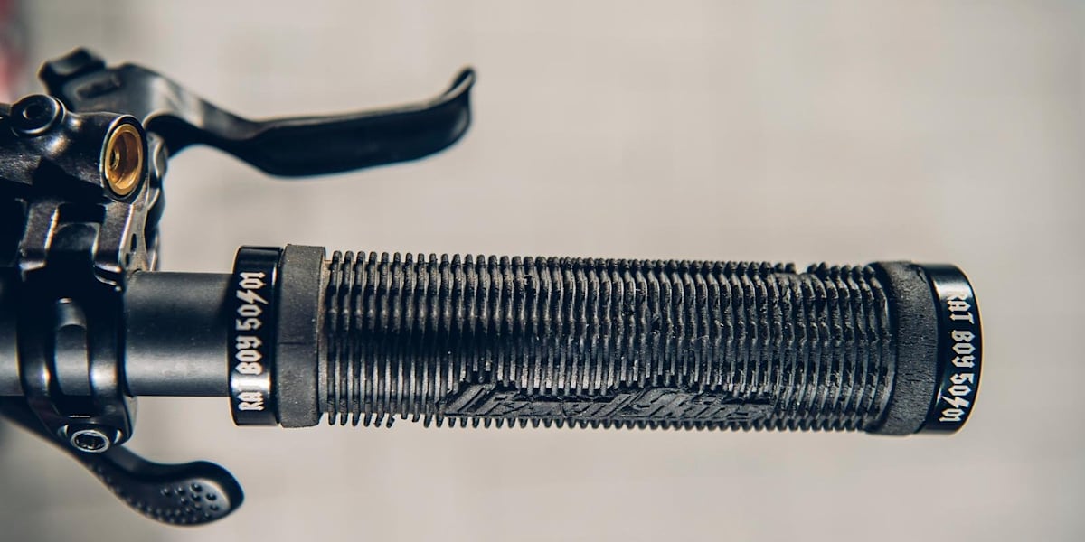 VTT Grips : Conseils pour choisir vos poignées ! VTT