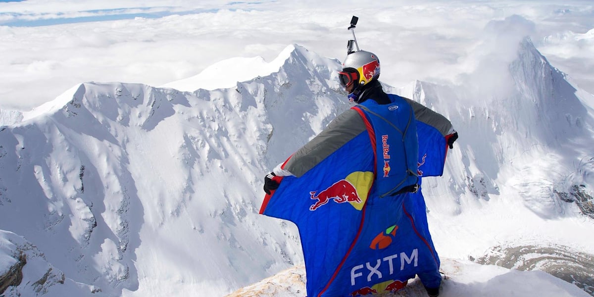 Highest BASE jump: Watch Rozov jump from 7,700m