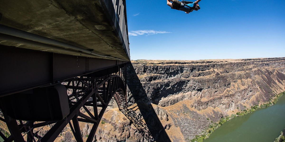base jump mount thor