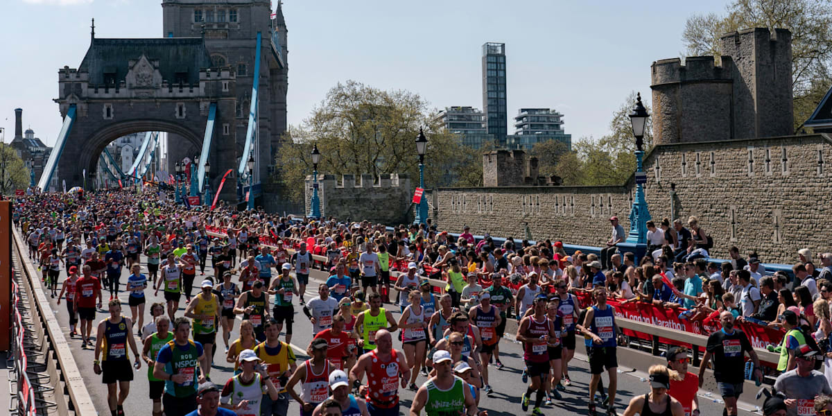 Best places to watch the London Marathon: Top 7 spots