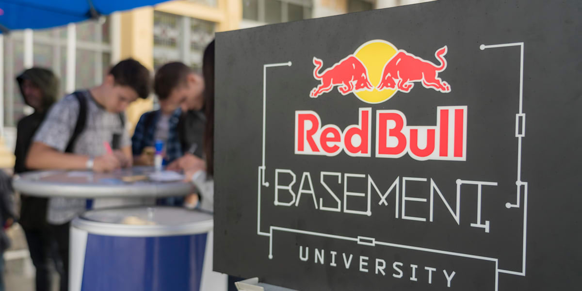 Red Bull Basement University na universidade de Aveiro