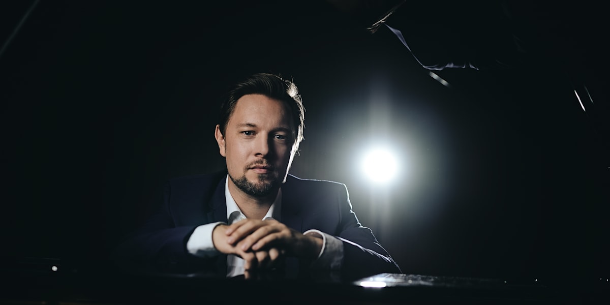 TheFatRat：ビデオゲームとEDMから愛されるDJ / プロデューサーのキャリアと魅力 | レッドブル