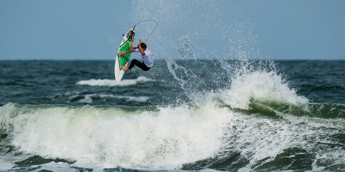 10 Best Surfing Spots in Florida 🏄‍♂️