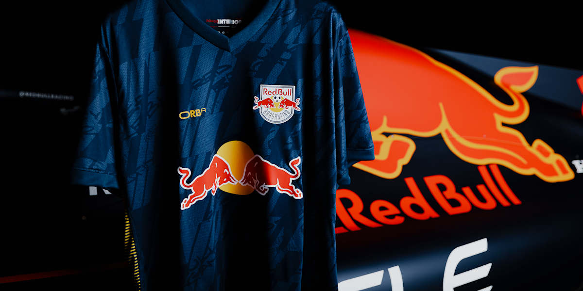 Oracle Red Bull Racing take over Bragantino jersey