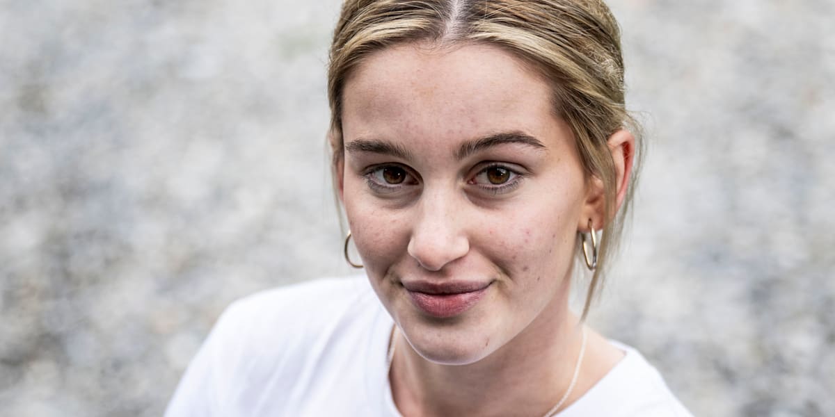 Stella Forsyth: Cliff Diving – Red Bull Athlete Page