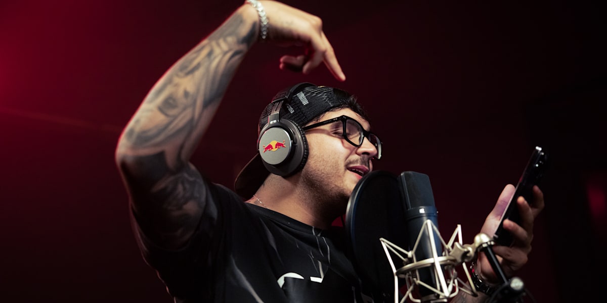 Chi è Geolier: tutto sulla sua vita, nome e origini