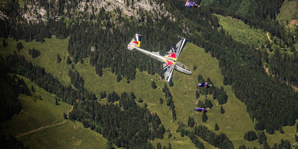 Red Bull Blanix Aerobatic Team – profile page Red Bull Blanix Aerobatic Team – profile page