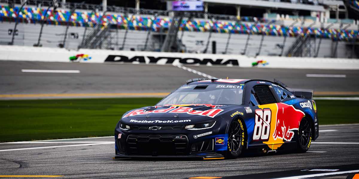What Is NASCAR? Beginner’s Guide to Stock Car Racing