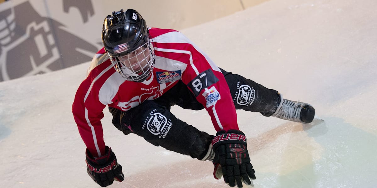 4 Below Zero S1 E5: Red Bull Crashed Ice - title race