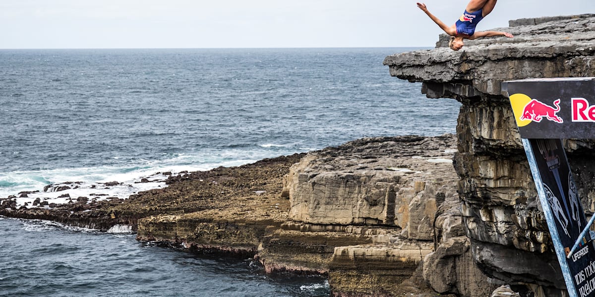 Women's Winning Dive