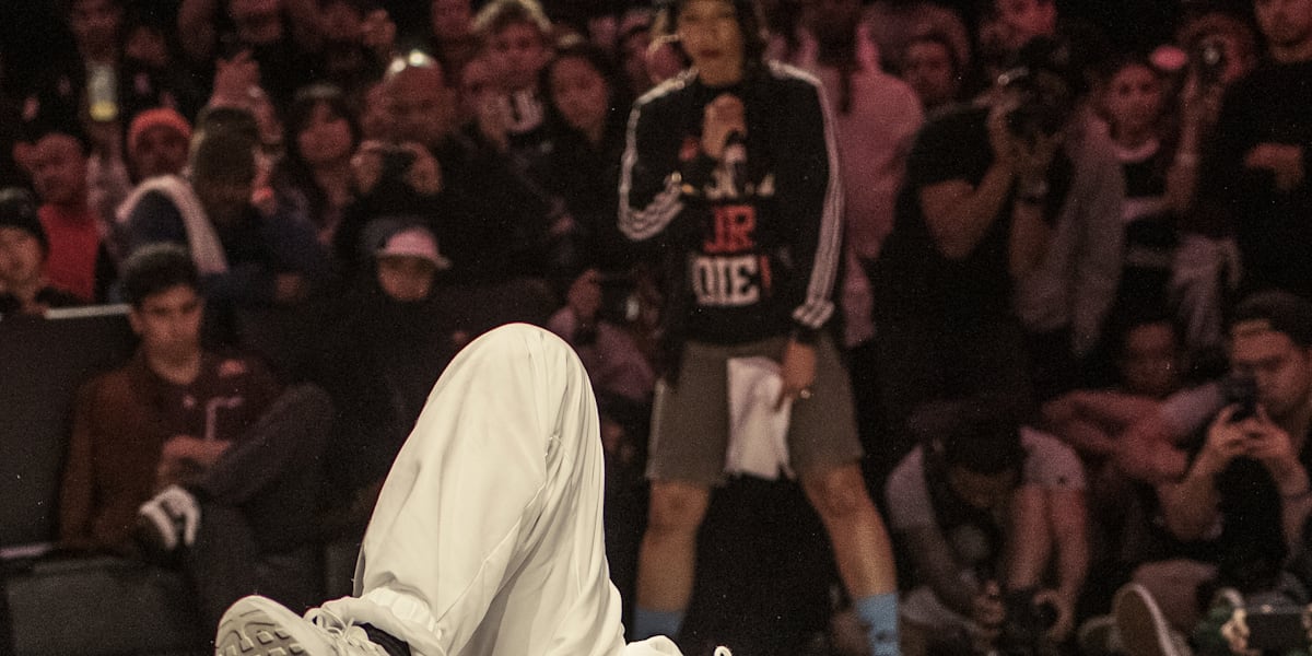 B-Girls final battle