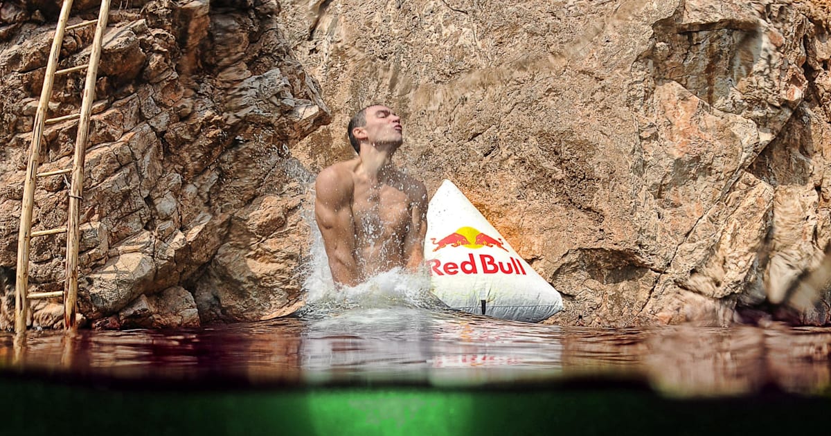 The physics of cliff diving: Here’s how they do it