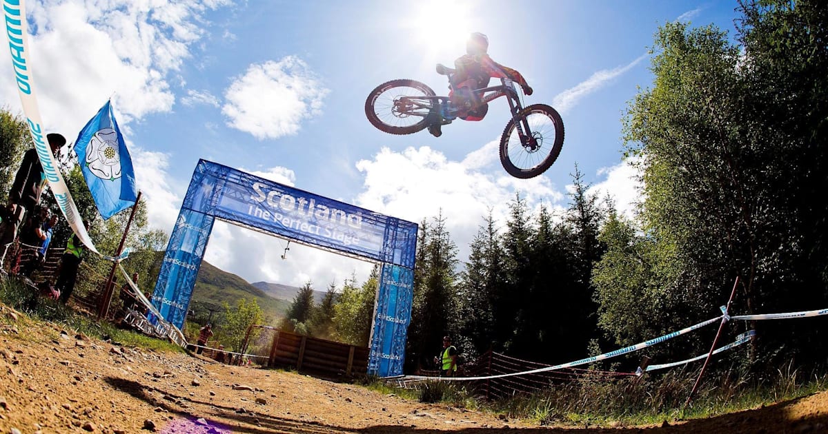 Capturing the season: Best MTB shots of 2012