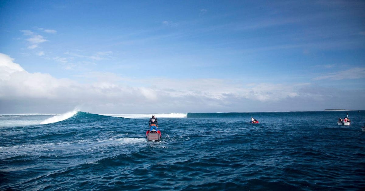 Photos: Day Three At The Volcom Fiji Pro