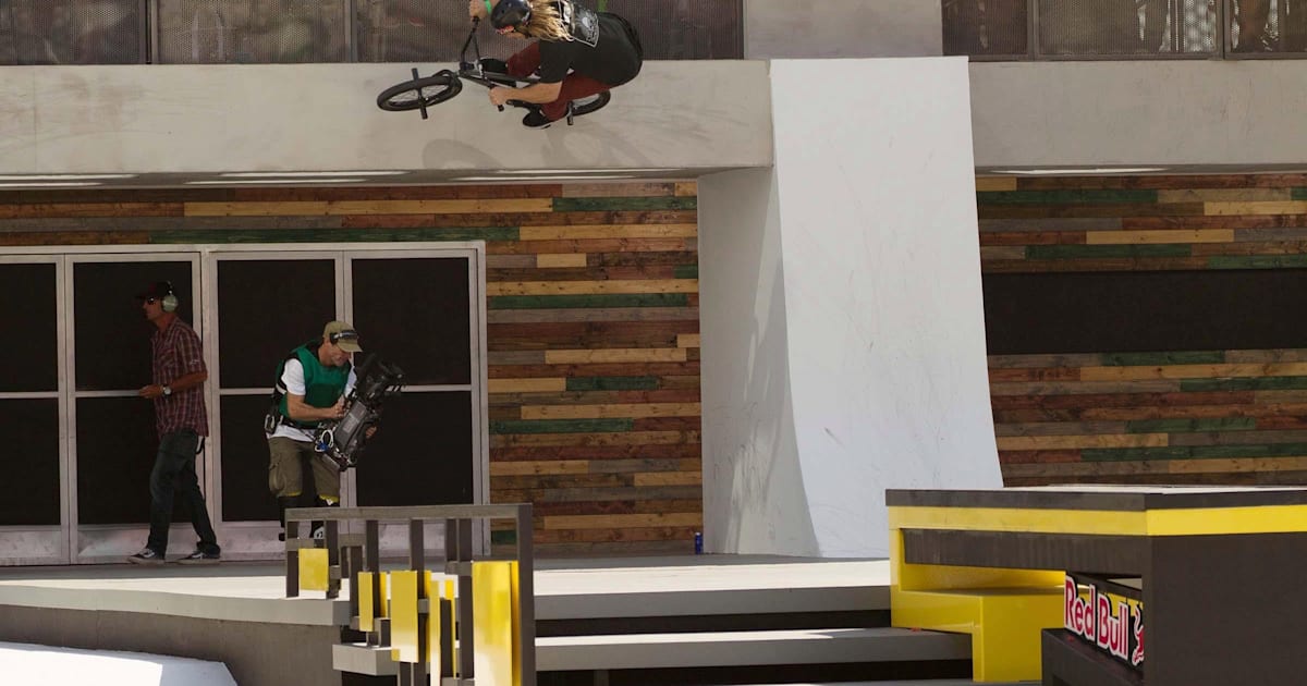 Photo Blast: BMX Street X Games final