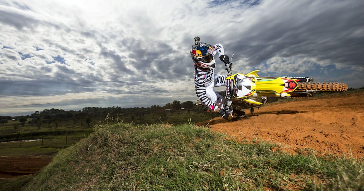 The Bubba Scrub Super Slo-Mo Video | James Stewart