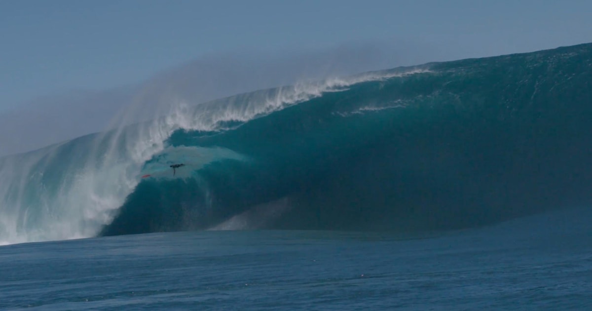 Big wave wipeouts | Surfing *video* | Red Bull Surfing