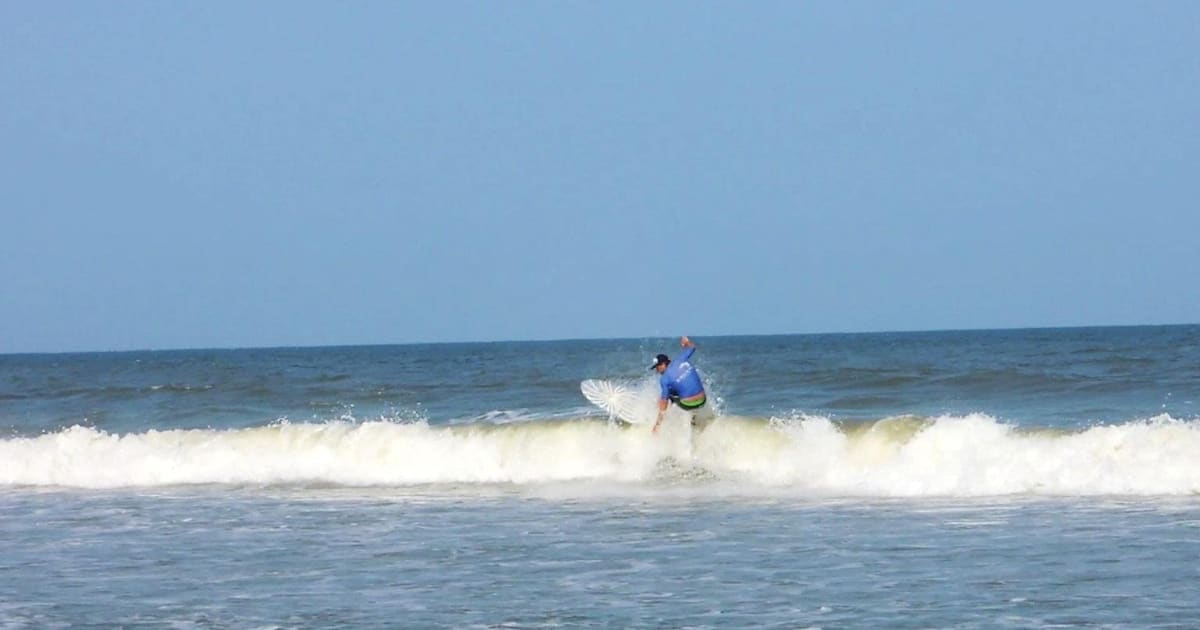 Types of Surfing Wipeouts: A Glossary of surfing terms