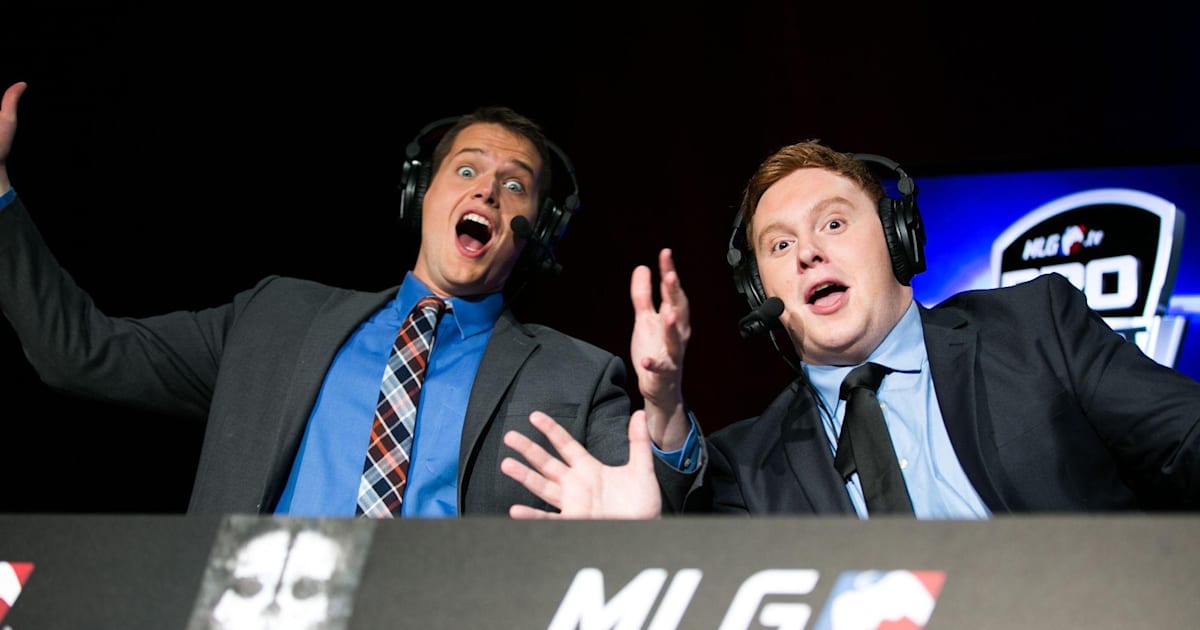 How to become a pro Call of Duty caster | Red Bull