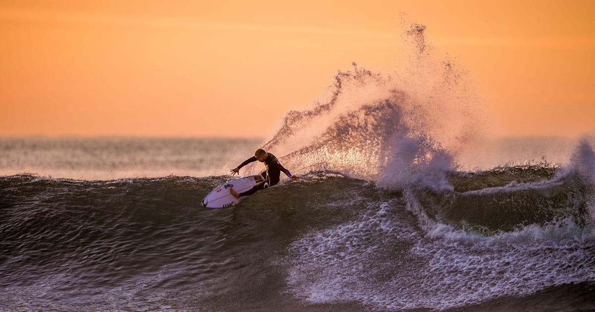 Mick Fanning - Surfing Competition