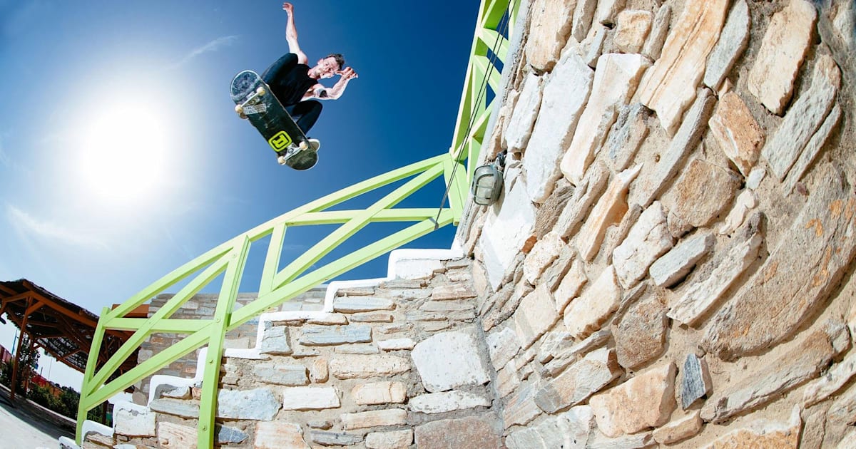 The Blu Enigma bowl Greece: Gallery 1 | Red Bull Skate