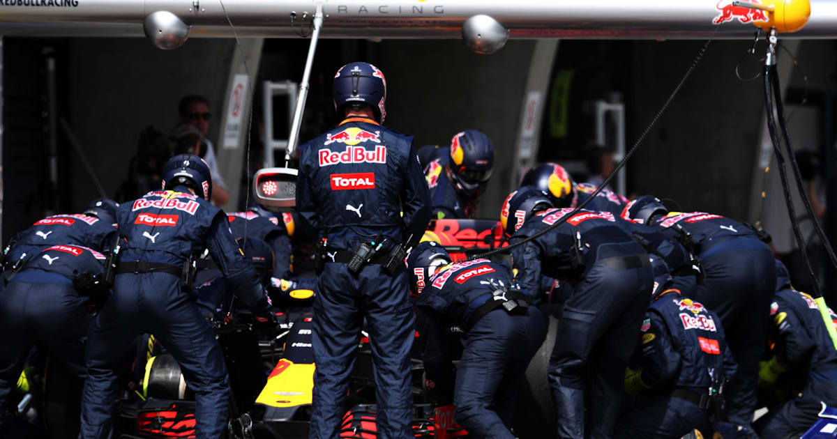 The History of the Pit Stop trailer