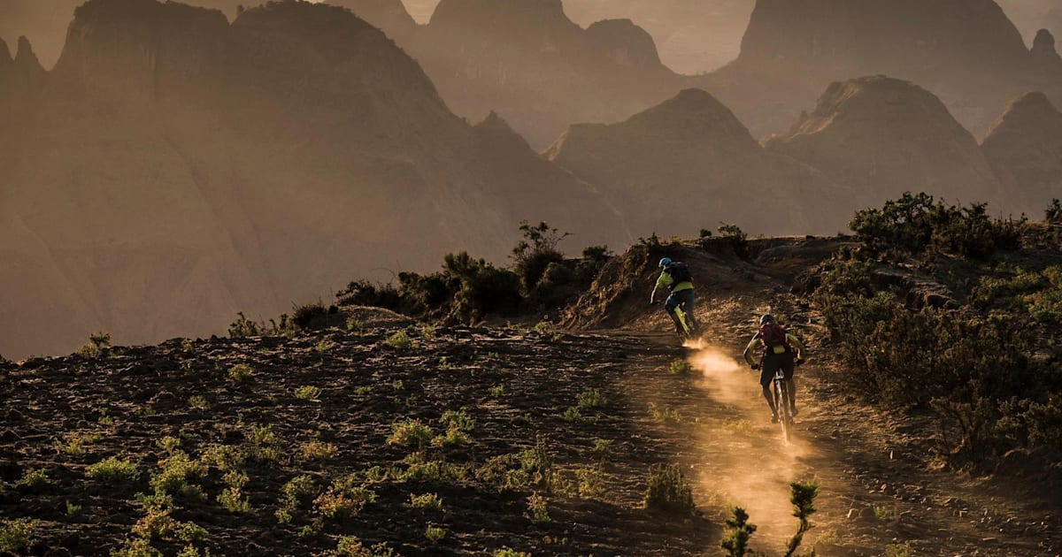 Bike ride adventure essential kit ++video++ | Red Bull