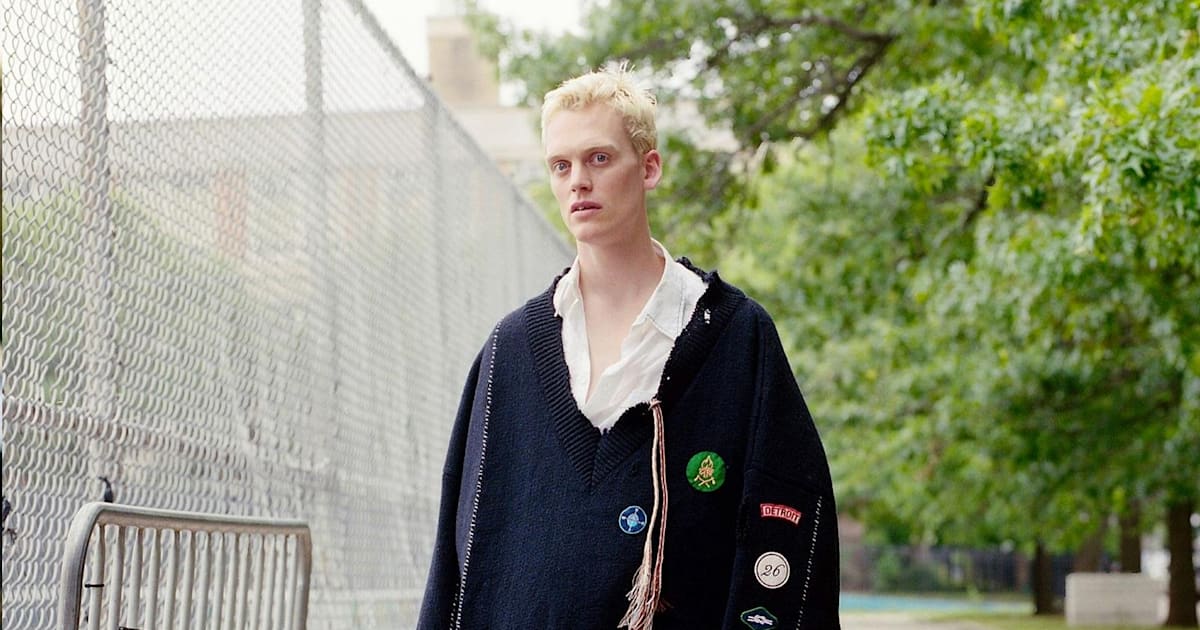 Sean Nicholas Savage