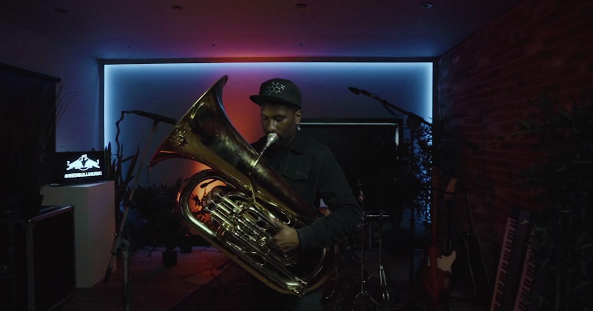 theon-cross-tuba-solo