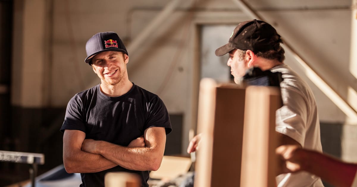 MacAskill's Imaginate S1 E3: The perfect stunt space