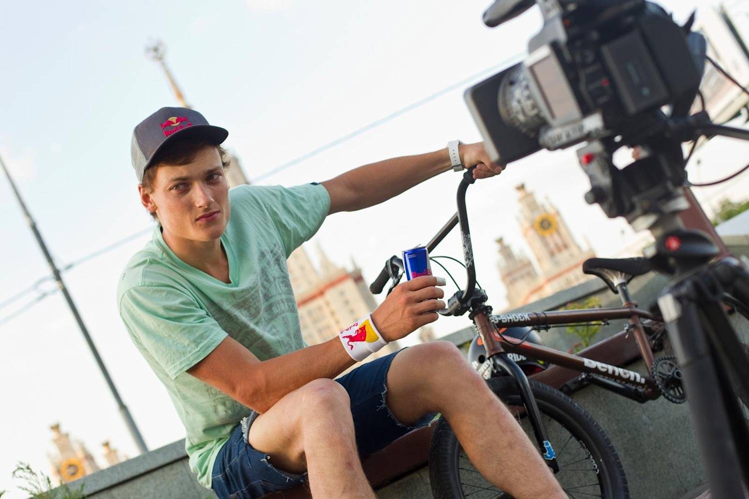 Anton Evstifeev in 30 seconds