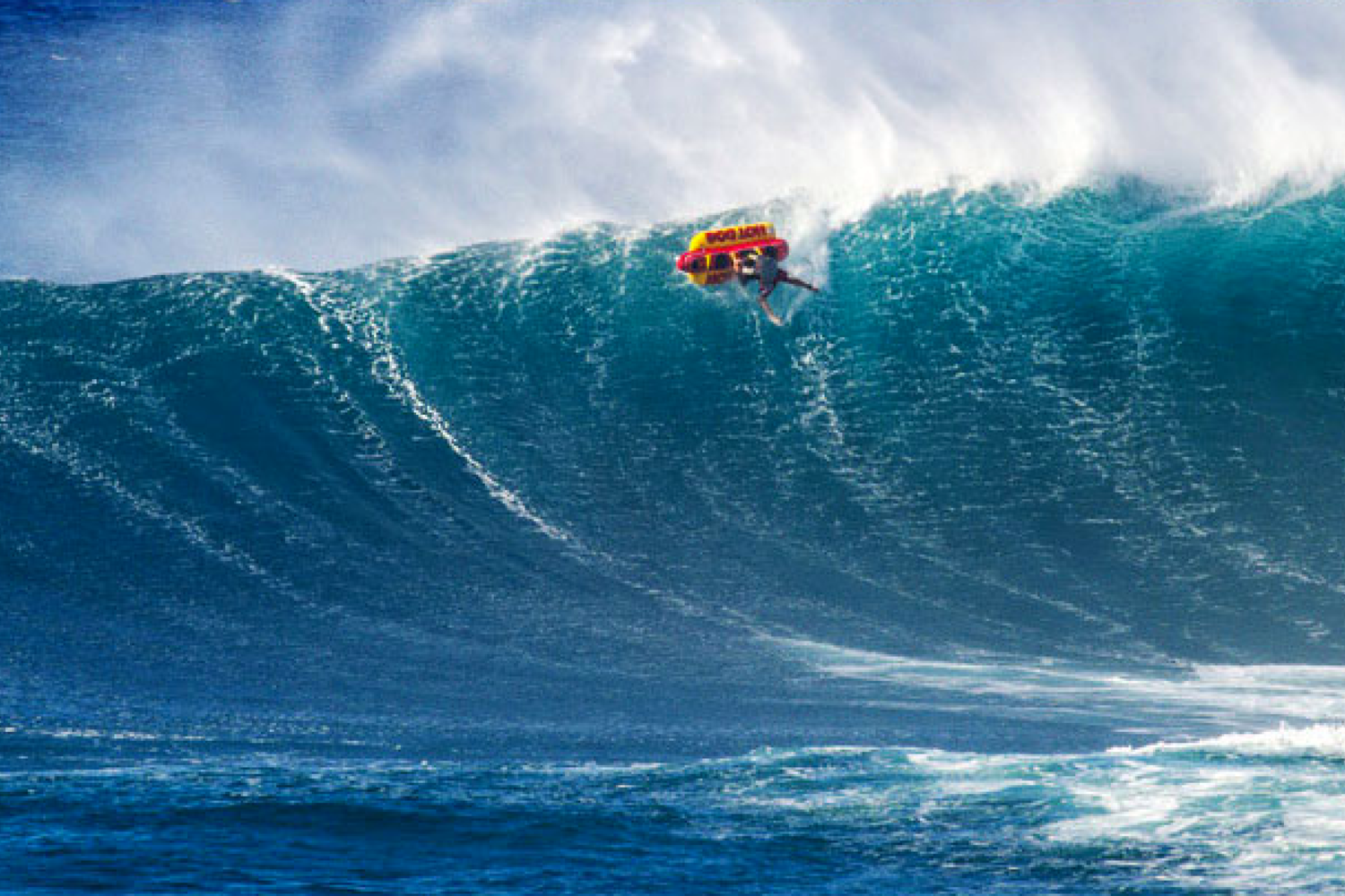 Ian Walsh, a 15-foot wave + an inflatable hot dog