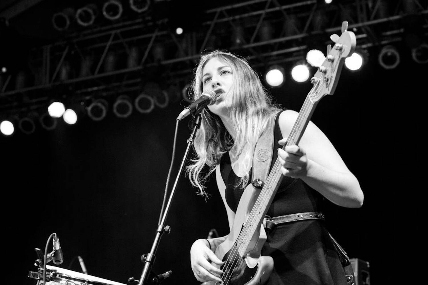 Watch Haim Play 'The Wire' Live in London