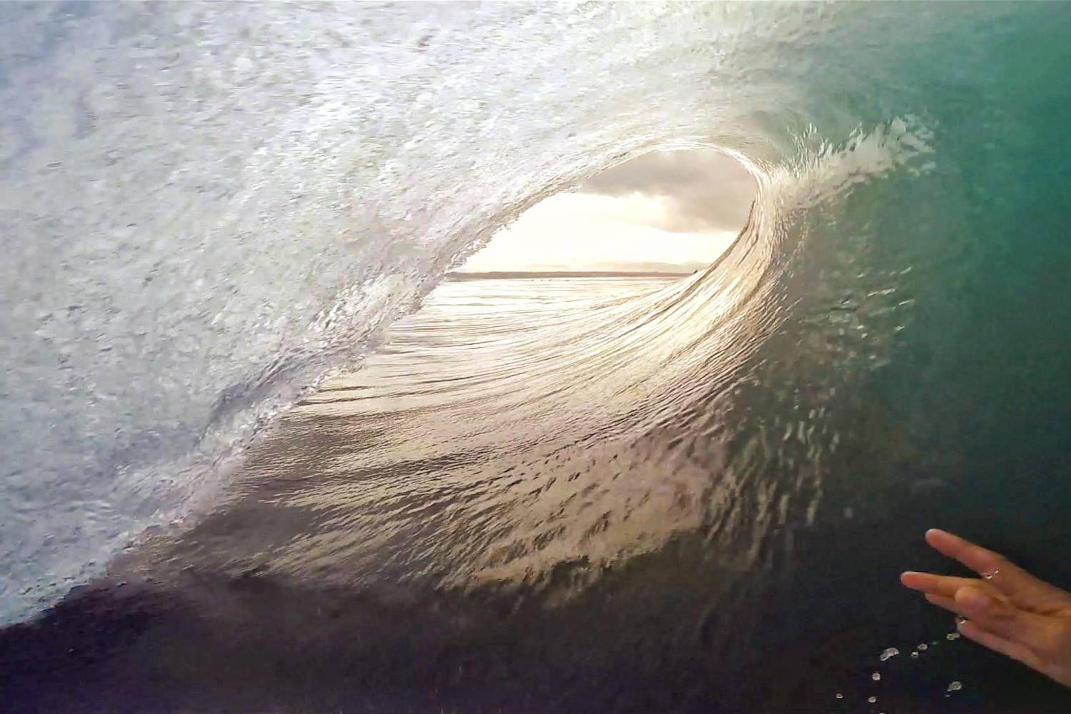 Filmers At Large: Los barrels de la costa este de Bali