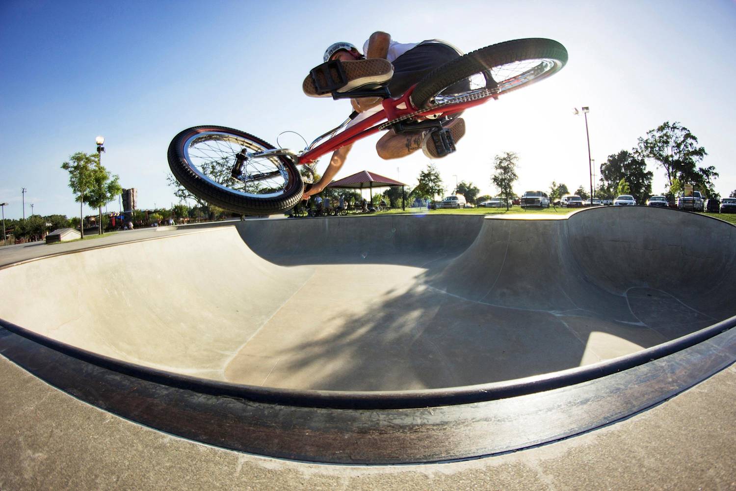 BMX Tricks: How to air table with Broc Raiford *video*