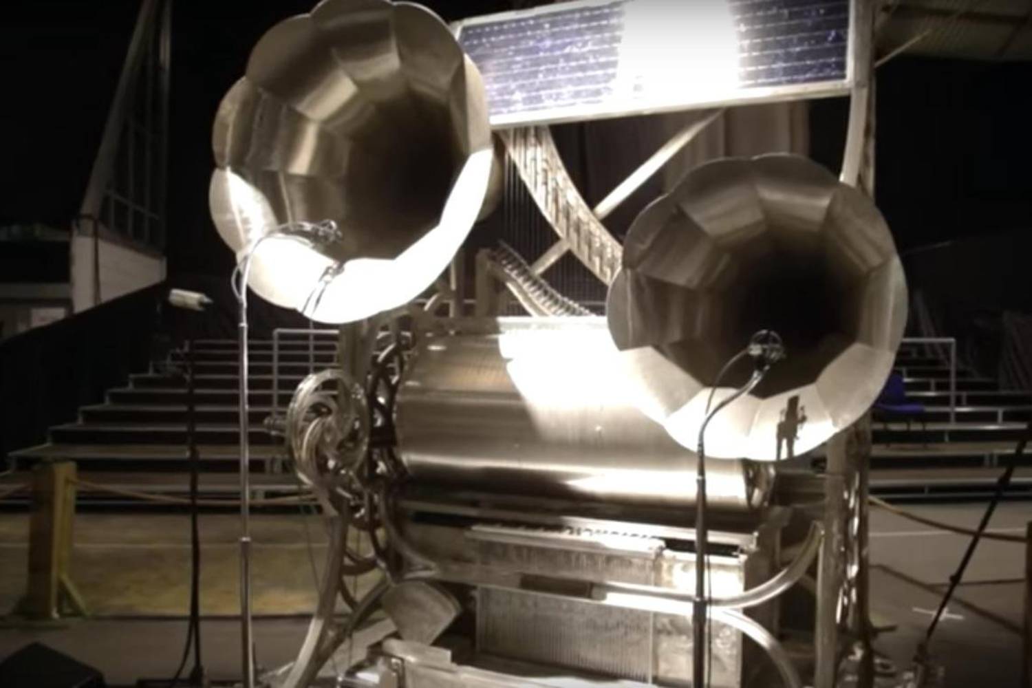 Self-made instruments: Musicians builded their ideas