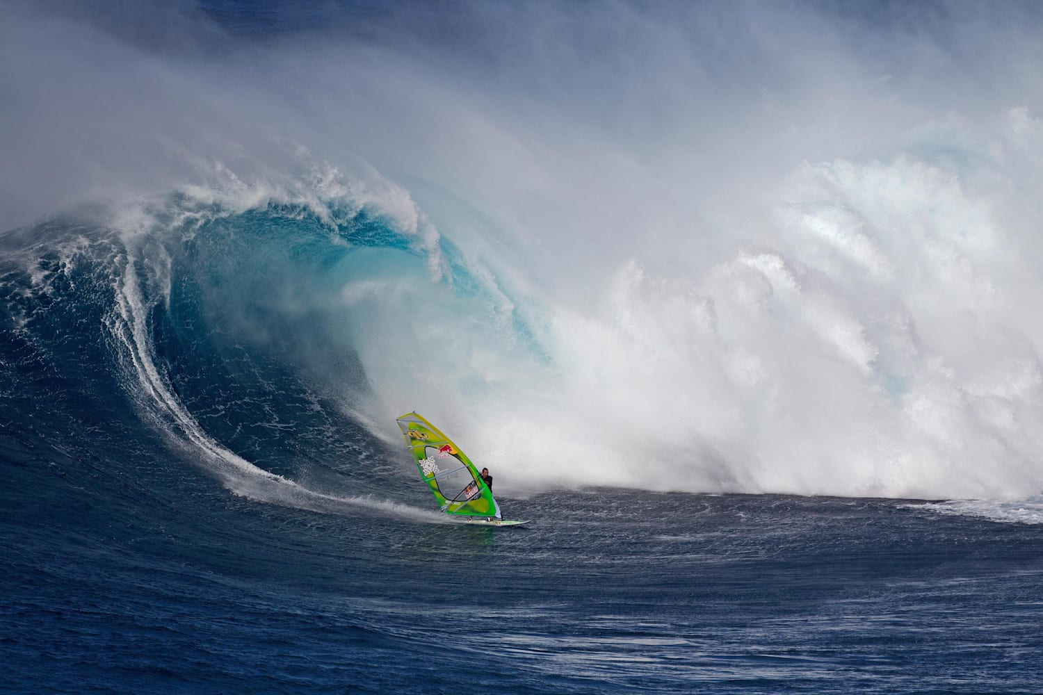 Jason Polakow: Backyards, Teil 1