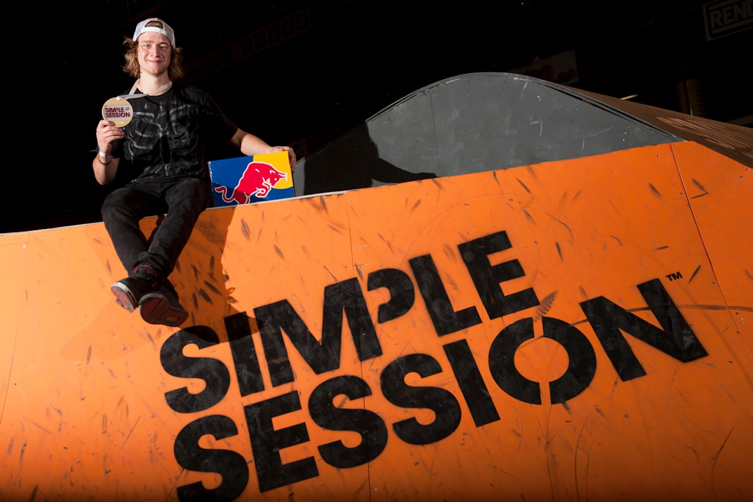Simple Session 2012: Bezanson Rides To Victory