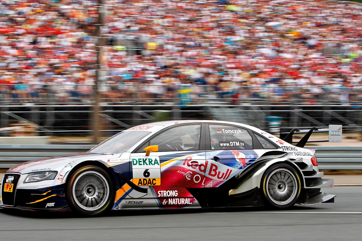 DTM Champion Martin Tomczyk Moves to BMW