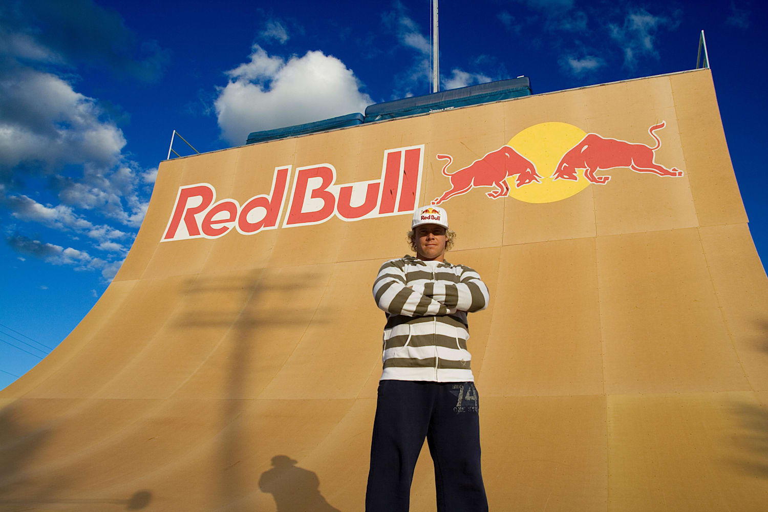 Kevin Robinson breaks BMX high air world record