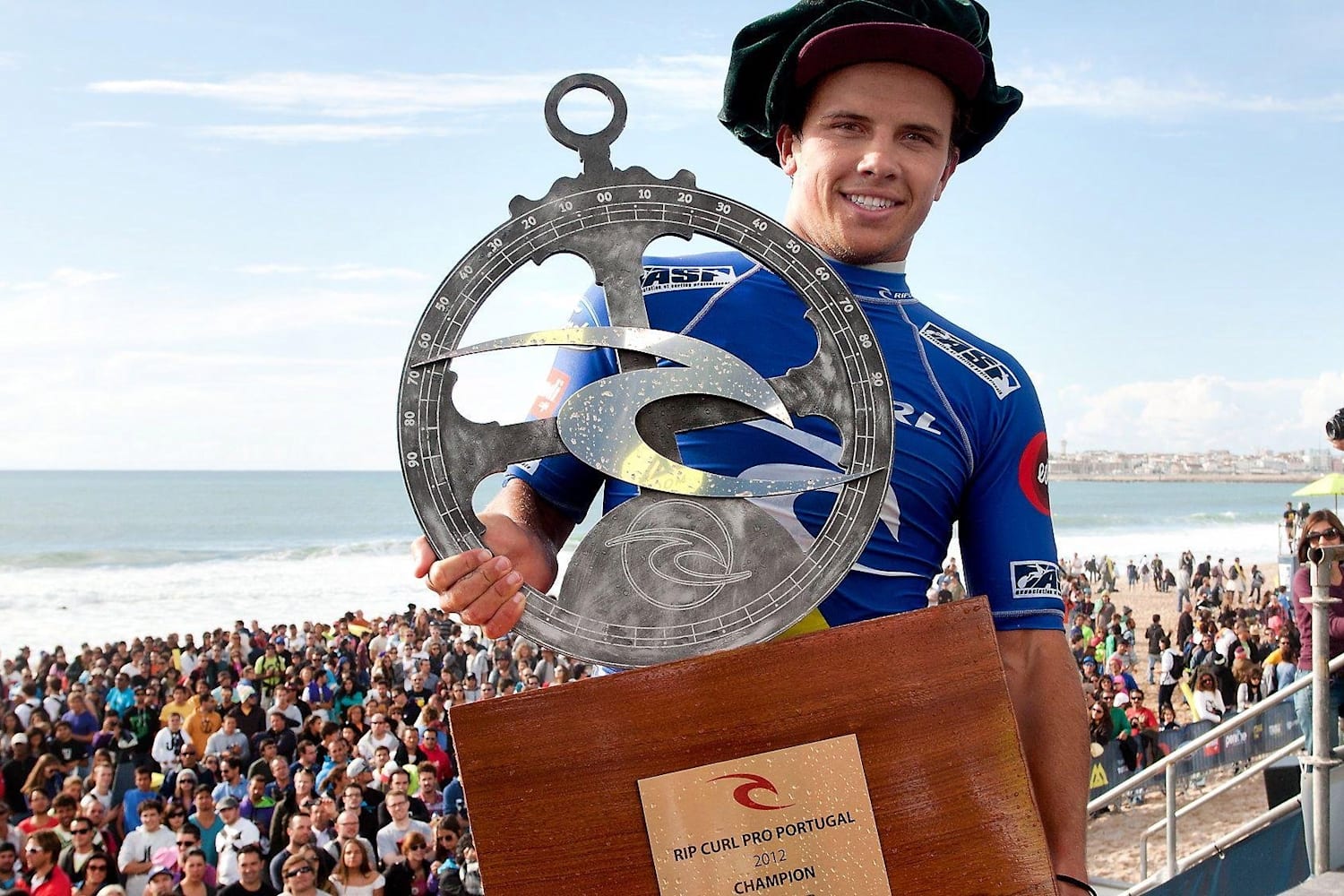 Julian Wilson Tastes Success at Supertubos