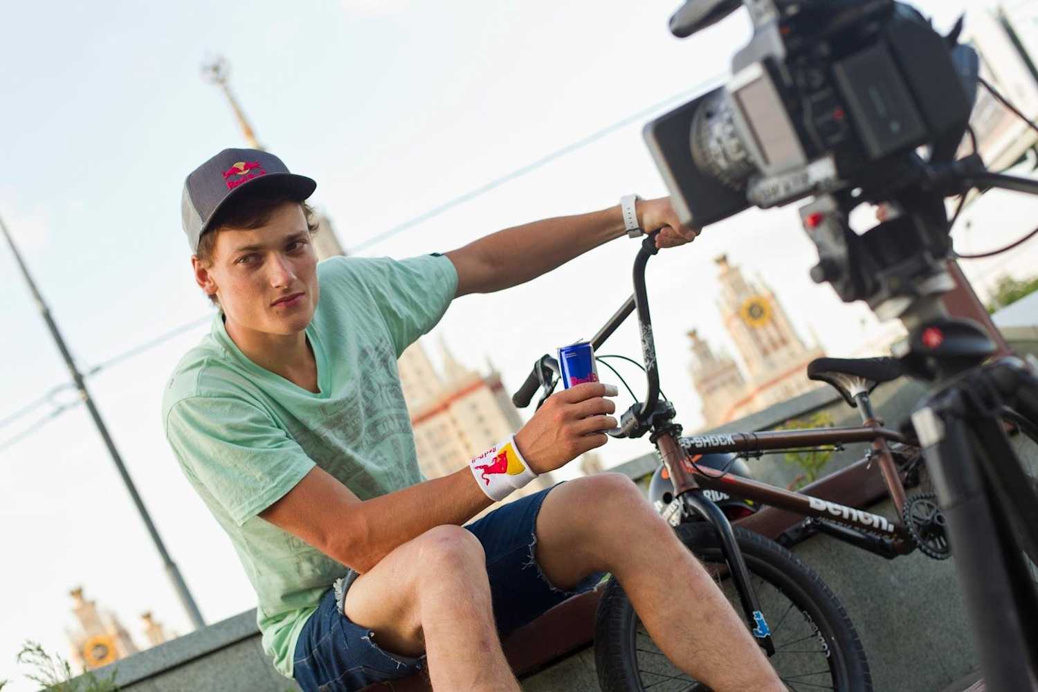 Anton Evstifeev in 30 Sekunden