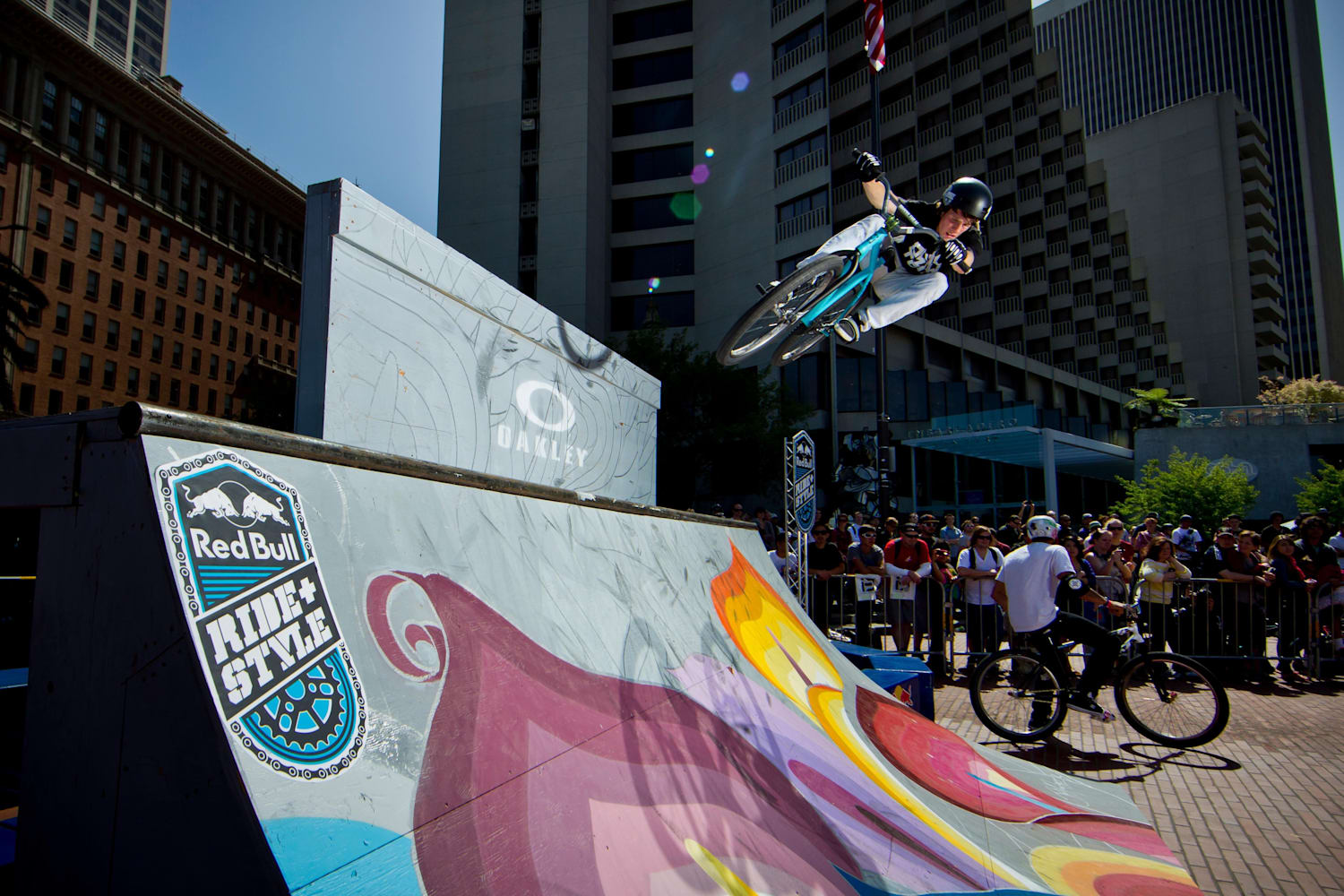 Awesome Videos 2012 #12: Red Bull Ride + Style